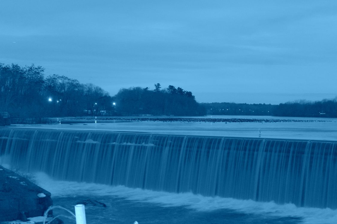 Crow Patrol: Hydroelectric Dam! - Winter Crow Roost